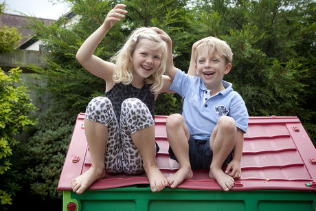 Georgia Brown 6 Who Youngest Girl Editorial Stock Photo - Stock Image ...