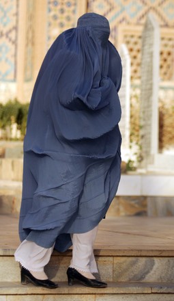 Afghan Burqaclad Woman Leaves Khwaja Abd Editorial Stock Photo - Stock ...