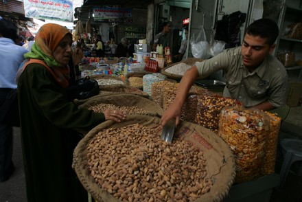 Palestinians Buy Traditional Foods Alzaoya Market Editorial Stock Photo ...