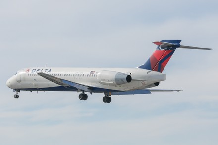65 B 14 aircraft Stock Pictures, Editorial Images and Stock Photos ...