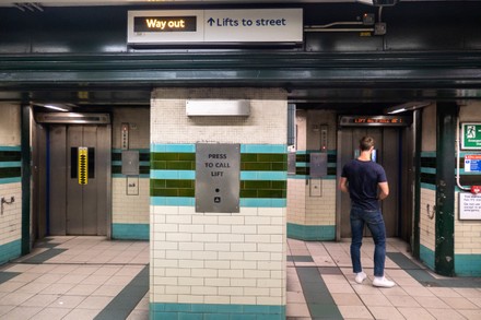 Russell Square Tube Station London Underground Editorial Stock Photo ...