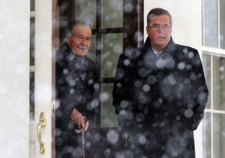 Former Florida Governor Jeb Bush Departs Editorial Stock Photo - Stock ...