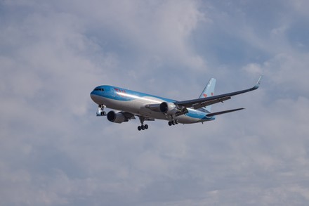 Tui Airways Wide Body Boeing 767300 Editorial Stock Photo - Stock Image ...