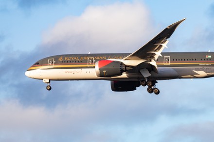 Royal Air Jordanian Boeing 7878 Dreamliner Editorial Stock Photo ...