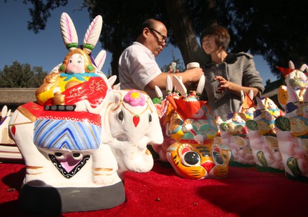 Chinese Artist Sells Traditional Clay Rabbit Editorial Stock Photo ...
