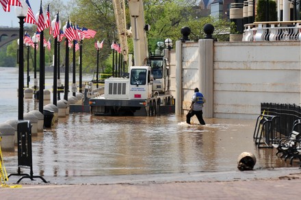 11 Georgetown flood Stock Pictures, Editorial Images and Stock Photos ...