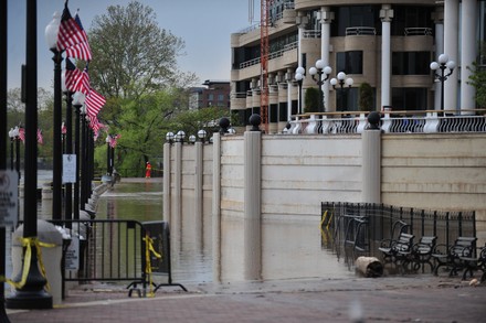 11 Georgetown flood Stock Pictures, Editorial Images and Stock Photos ...