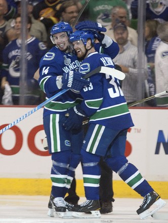 Vancouver Canucks Chris Higgins Facing Sami Editorial Stock Photo ...