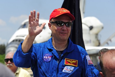 NASA's Space Shuttle "Atlantis" crew attends photo opportunity at the ...