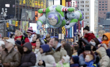 Buzz Lightyear Balloon Balloon Floats Down Editorial Stock Photo ...