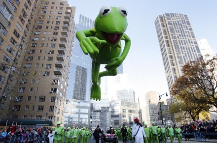 Kermit Frog Balloon Floats Down Parade Editorial Stock Photo - Stock ...