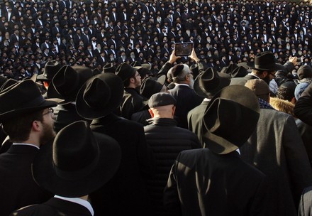Rabbis Chabadlubavitch Movement Judaism Prepare Pose Editorial Stock ...