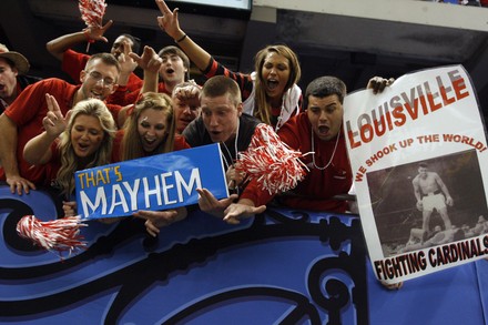 Louisville Cardinals Fans Celebrate Their Teams Editorial Stock Photo ...