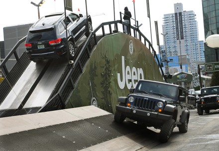 Jeeps Driven Along Outdoor Obsticle Course Editorial Stock Photo ...