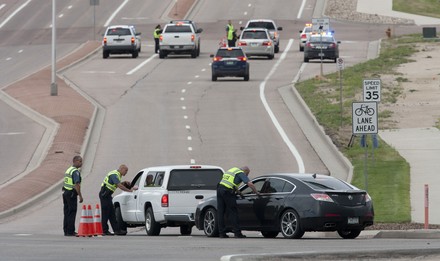 Residents Line Pass Through Checkpoints Return Editorial Stock Photo ...