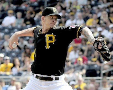 Pittsburgh Pirates Left Fielder Alex Presley Editorial Stock Photo ...