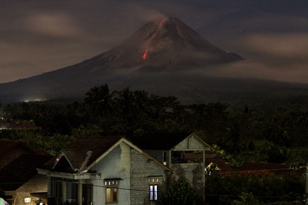 View Mount Merapi Indonesias Most Active Editorial Stock Photo - Stock ...