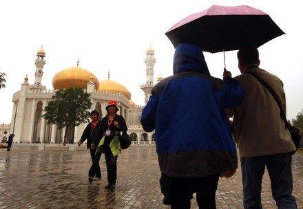 Chinese Muslims Visit Najiahu Mosque Yinchuan Editorial Stock Photo ...