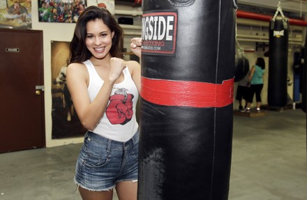 26 Ring card girls Stock Pictures, Editorial Images and Stock Photos ...