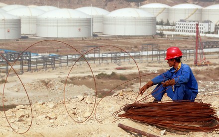 Gaolan port's fuel zone slowly opens in Zhuhai, China - 26 Oct 2013 ...