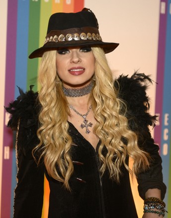 Australian Singer Songwriter Guitarist Orianthi Poses Editorial Stock ...