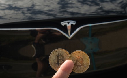 98 Tesla symbol Stock Pictures, Editorial Images and Stock Photos ...
