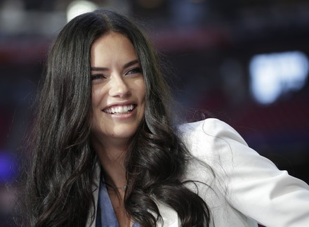 Victoria Secrets Model Adriana Lima Appears Editorial Stock Photo ...