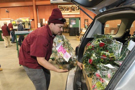 Delivery Driver Josue Vera Makes Room Editorial Stock Photo - Stock ...
