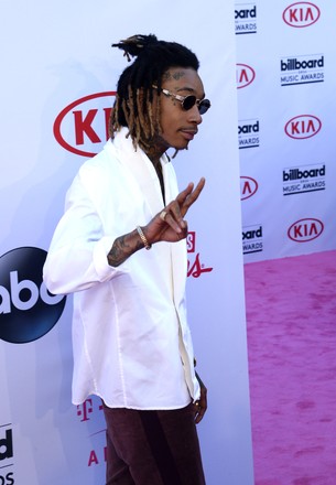 Singer Wiz Khalifa Attends Annual Billboard Editorial Stock Photo ...