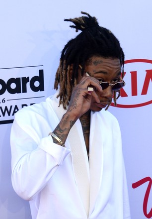 Singer Wiz Khalifa Attends Annual Billboard Editorial Stock Photo ...