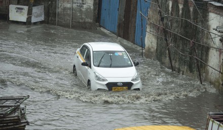 __COUNT__ Heavy Rains Lashes Parts Of Delhi-NCR Causing Waterlogging And Traffic Snarls In ...