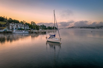 Sunrise Waterhead Lake District On Saturday Editorial Stock Photo ...