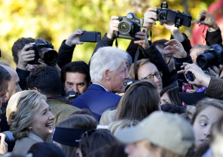 __COUNT__ imágenes de Hillary Clinton votes in the 2016 US Presidential ...