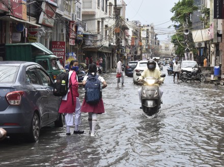 __COUNT__ Heavy Rains Lashes Parts Of Delhi-NCR Causing Waterlogging And Traffic Snarls In ...