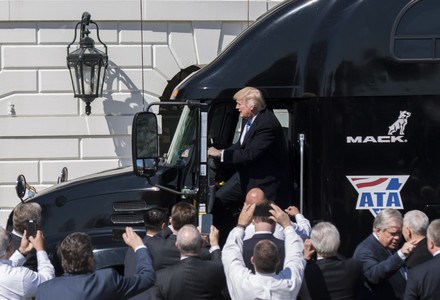 President Donald Trump Greets Truckers Trucking Editorial Stock Photo ...