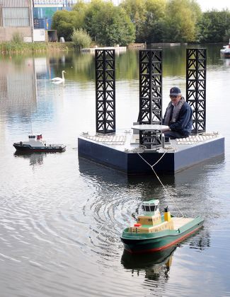30 Tugs towing Stock Pictures, Editorial Images and Stock Photos ...