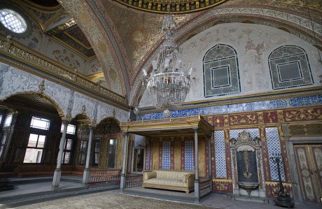 Imperial Hall Topkapi Palace Istanbul Turkey Editorial Stock Photo ...