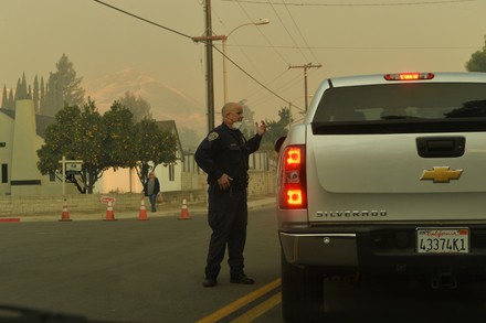 43 Santa paula fire Stock Pictures, Editorial Images and Stock Photos ...