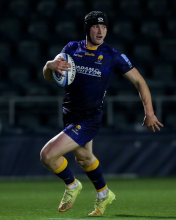 Gareth Simpson Worcester Warriors Celebrates Teammates Editorial Stock ...