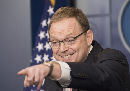 Presidential Adviser Discusses the Economy at Briefing, Washington ...