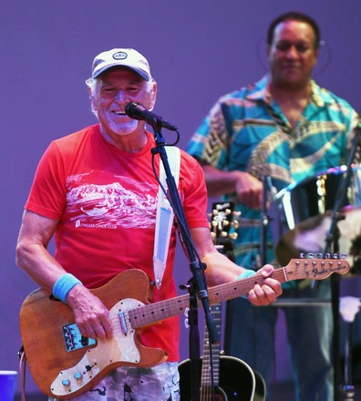 __COUNT__ Buffett Graham Concert, Hollywood, Florida, United States ...