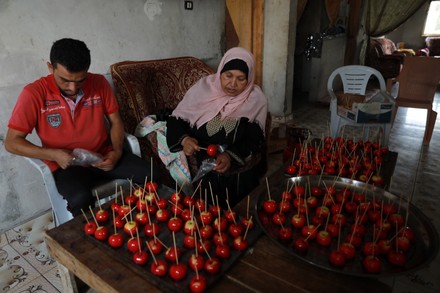 Palestinian Hanan Hamad 50 Makes Candy Editorial Stock Photo - Stock ...