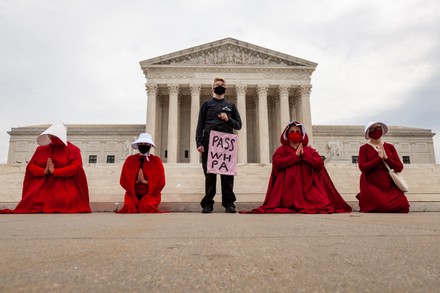 Protesters Dressed Handmaids Guardian Handmaids Tale Editorial Stock ...