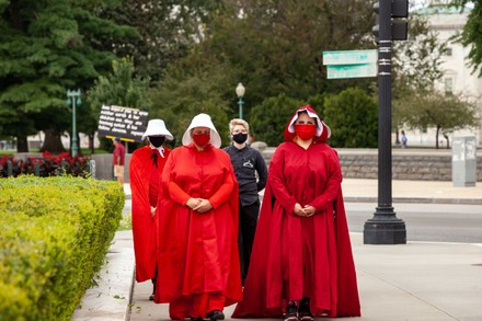 Protesters Dressed Handmaids Guardian Handmaids Tale Editorial Stock ...