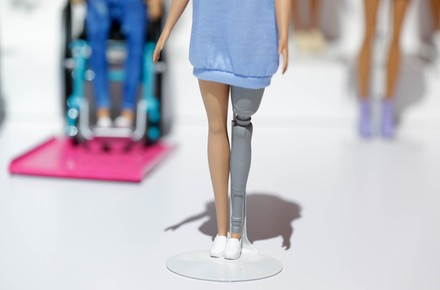 BARBIE HANDICAPPED WHEELCHAIR PROSTHETIC LEG DOLLS Editorial Stock ...