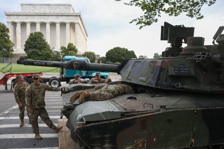 96 Salute position Stock Pictures, Editorial Images and Stock Photos ...