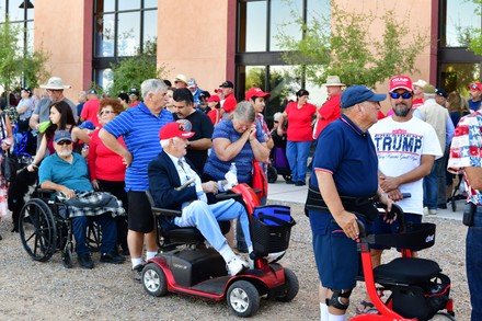 People Line Early 4am Outside President Editorial Stock Photo - Stock ...