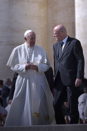 Pope Francis His Personal Bodyguard Domenico Editorial Stock Photo ...
