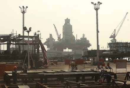 Some Worlds Biggest Deepwater Drilling Rigs Editorial Stock Photo ...