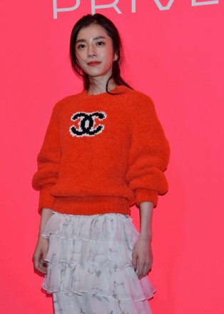 Japanese Singer Milet Poses Photographers During Editorial Stock Photo ...